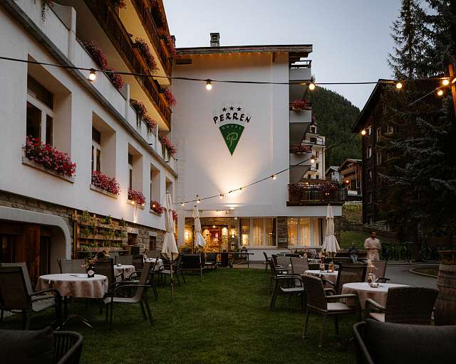 Welcome to the mountain | Hotel Perren
